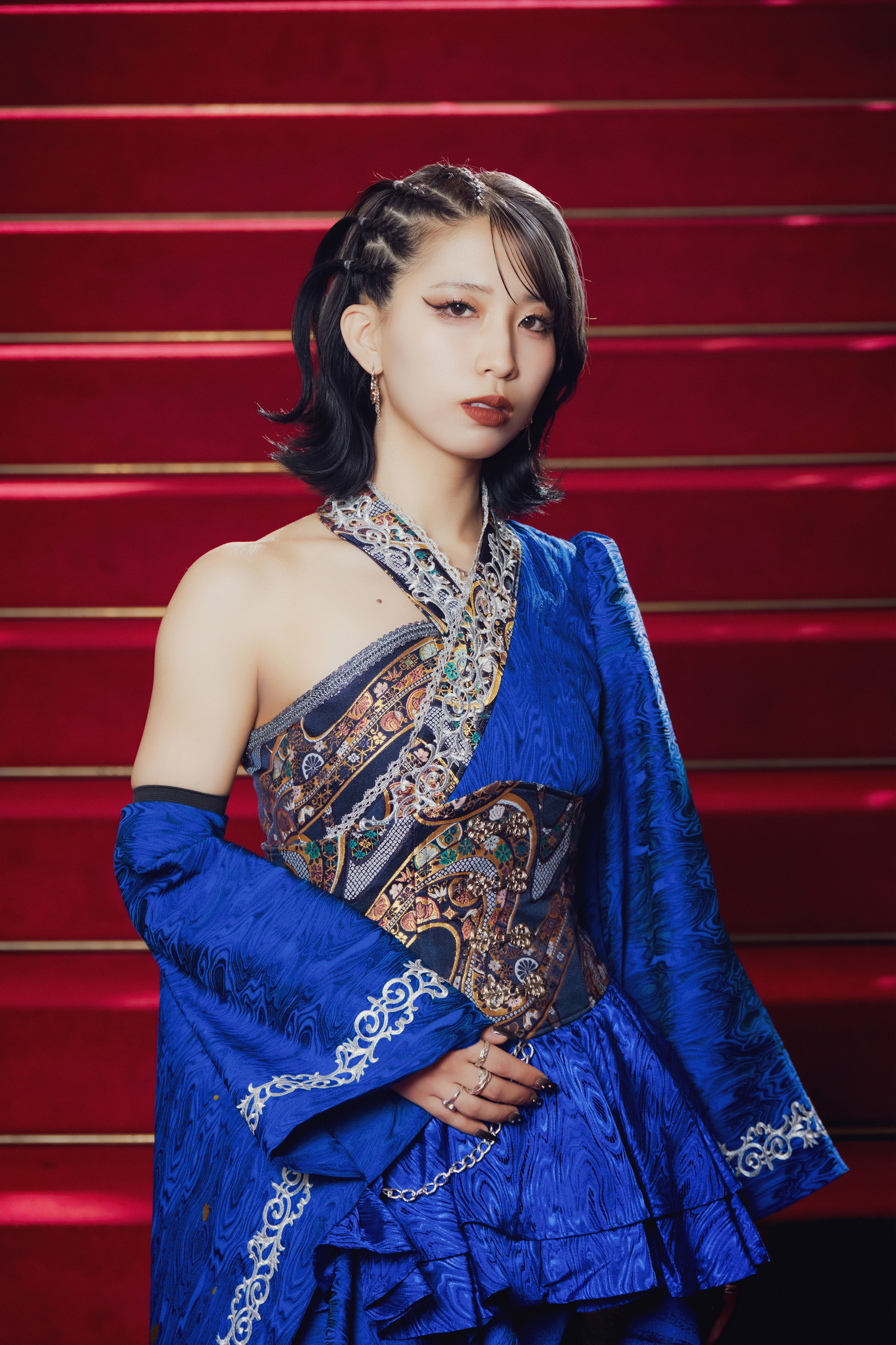 PROFILE | HAGANE オフィシャルサイト